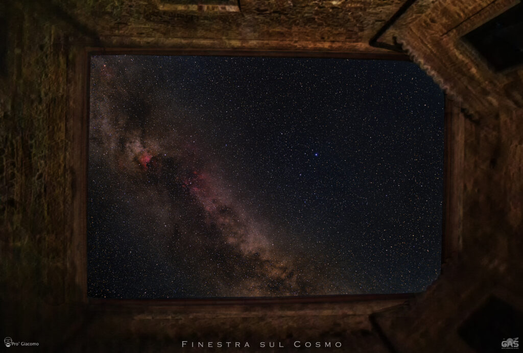 Foto di GIACOMO PRO': Finestra sul Cosmo - Cosmo2050